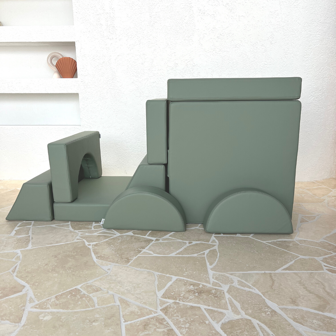 Kids Play Couch | Green Vegan Leather Base Camp "The Curious" | ARKi Tribe